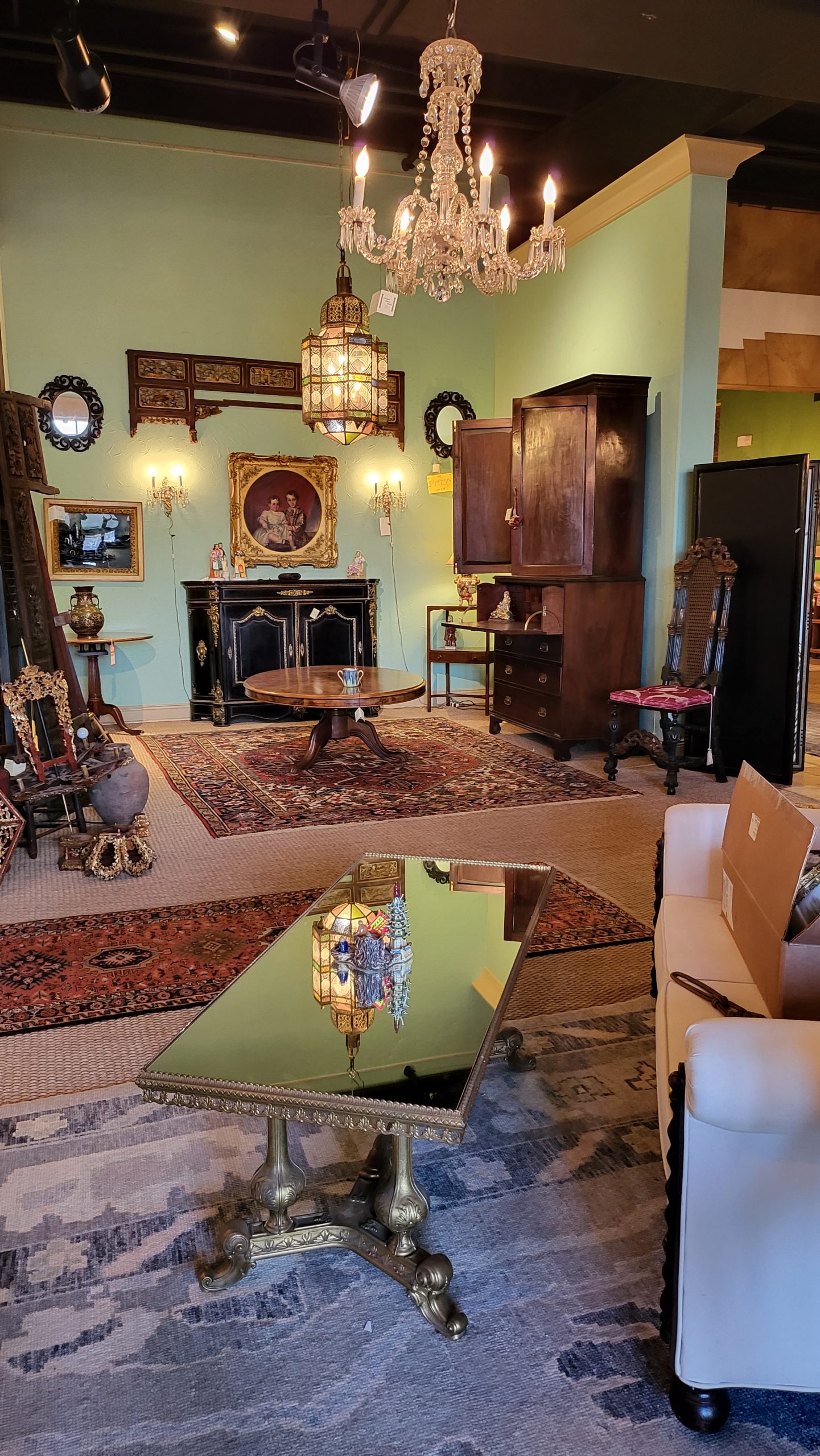 Plantation Antique Galleries – Mobile, Alabama - 604 Bel Air Blvd., Mobile AL 36606 — (251) 470-9961